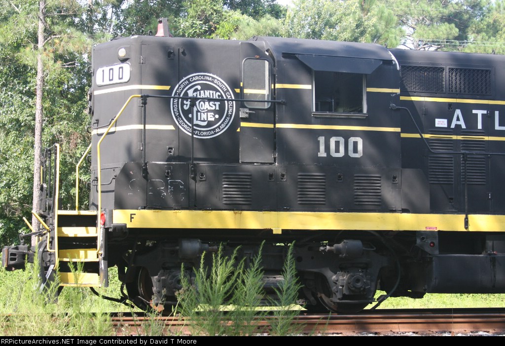 SBD letters showing through on this ACL GP7